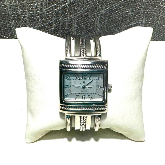 Premier Designs | Accessories | Premier Designs Silver Tone Cuff Watch ...